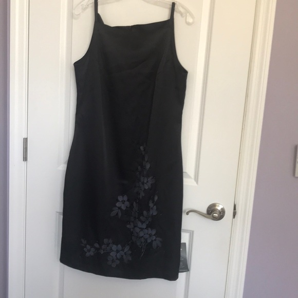 CDC | Dresses | Vintage Y2k Cdc Black Cocktail Dress With Floral Detail ...